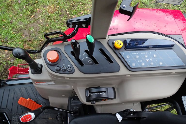 Compacttrekker TYM T78 prima geschikt voor eenvoudige klus - Trekker