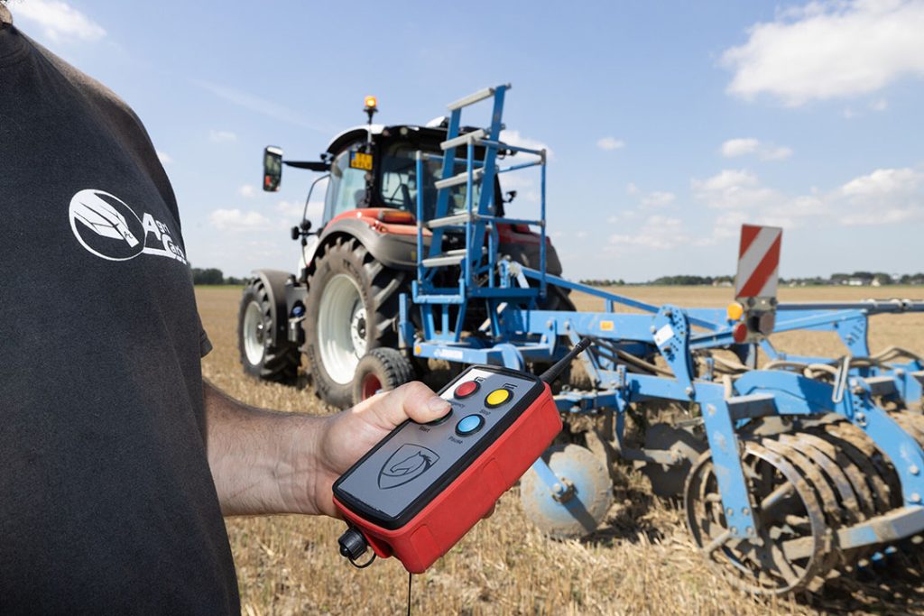 Rijden met autonome Steyr uitdaging voor akkerbouwer - Trekker