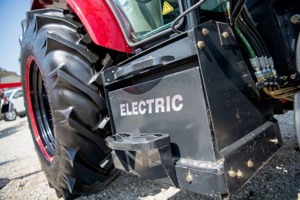 Nieuwe volledig elektrische trekker van Case IH: Farmall 75C Electric ...