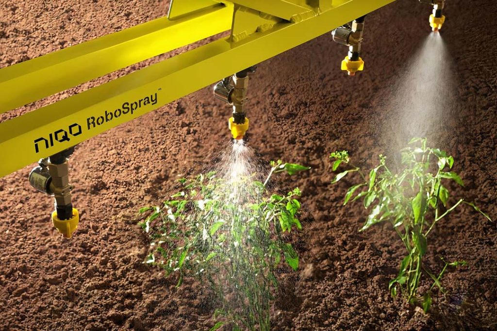 Indiase Niqo Robotics zet spotspray-retrofitkit voor elke spuit in de ...