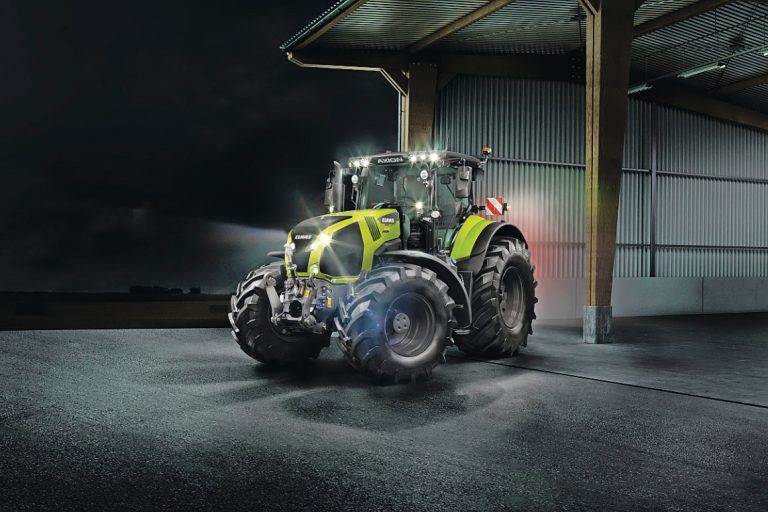 Claas biedt optie Night Edition voor Arion- en Axion-trekkers - Trekker