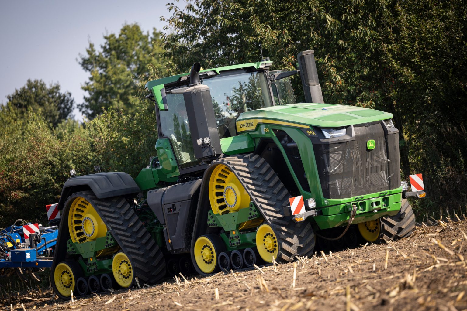 Proefrit met John Deere 9RX 830; de sterkste trekker ooit in ...