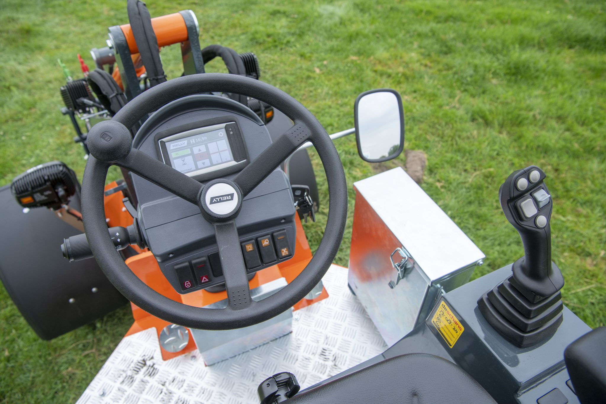 Relly 1.8E - TREKKER