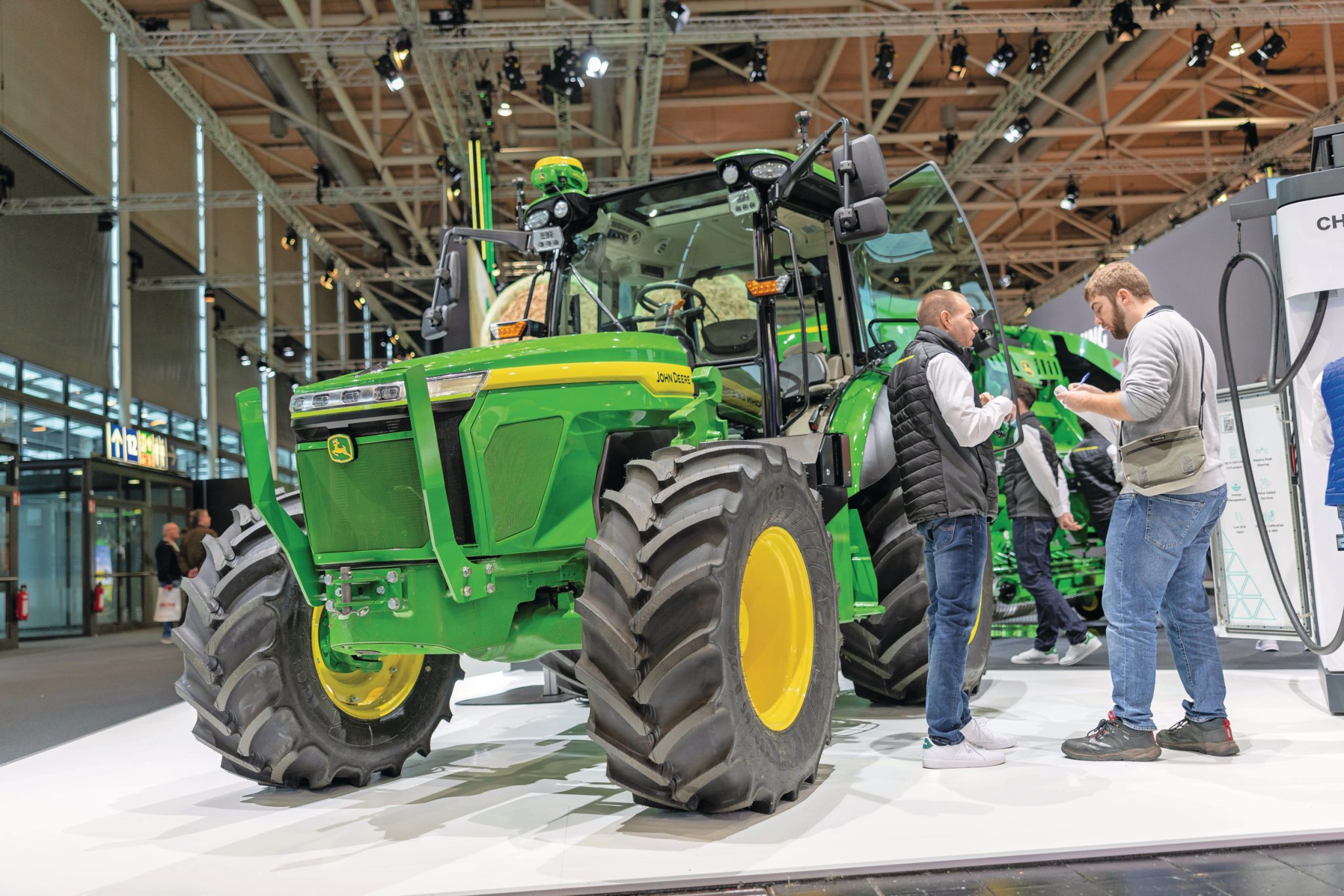 Elektrische trekker van John Deere krijgt meer vorm - Trekker